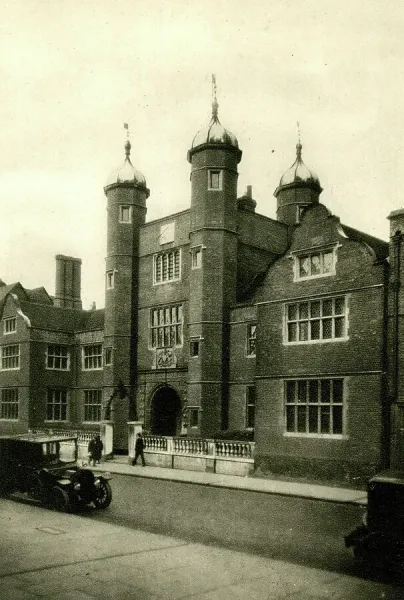 Guildford Abbots Hospital Interior