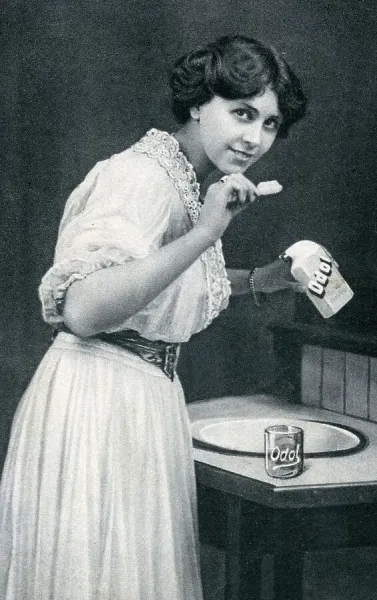 Advertising Odol mouthwash first brought to the market in