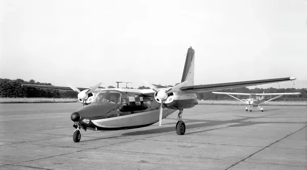 Aero Commander 680E G-ASHI (msn 658-255) Our beautiful Wall Art and ...