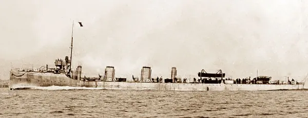 HMS Derwent, First Class Destroyer Our beautiful Wall Art and Photo ...