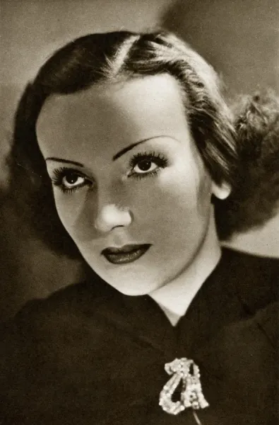 Actress Balin 60 Photos - Moonagedaydream.film