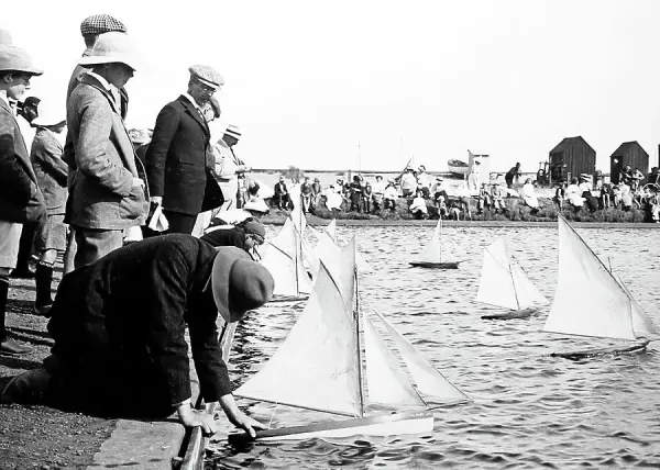 Southwold yacht pond, early 1900s Our beautiful Wall Art and Photo ...