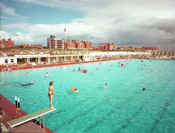 St. Annes-on-Sea Swimming Pool Our beautiful Wall Art and Photo Gifts ...