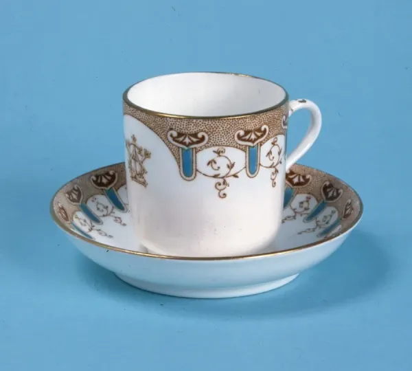 White Star Line cup and saucer Our beautiful Wall Art and Photo Gifts ...