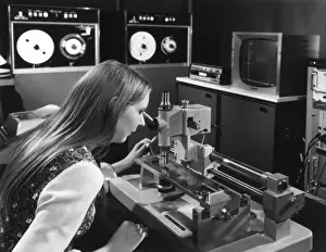 Identify Art Prints, Posters & Puzzles